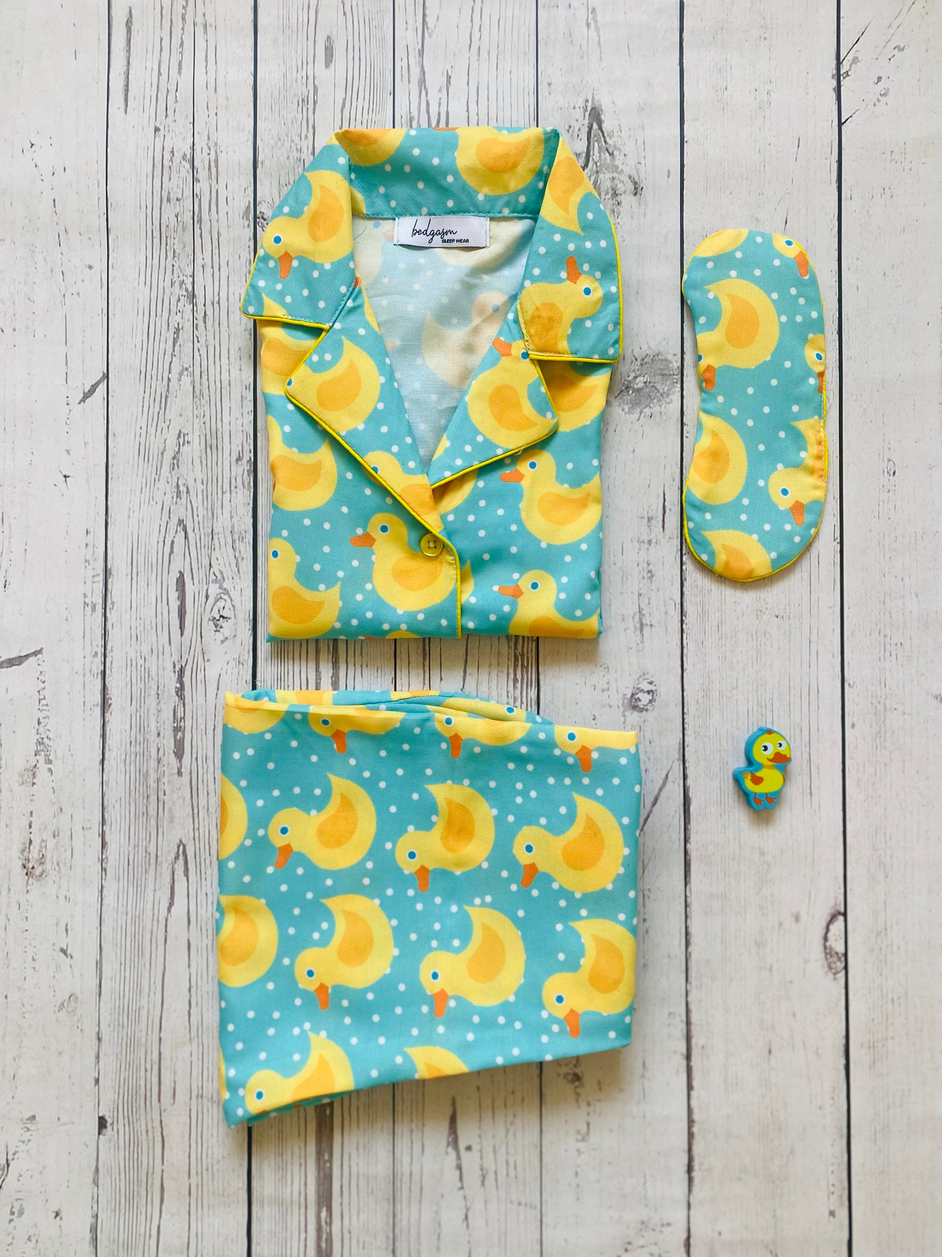 Daffy Duck Nightwear Set – Bedgasm sleepwear